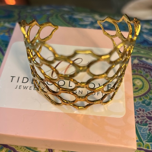 Tidepool Love | Jewelry | Tidepool Wide Mermaidvscale Cuff Bracelet ...
